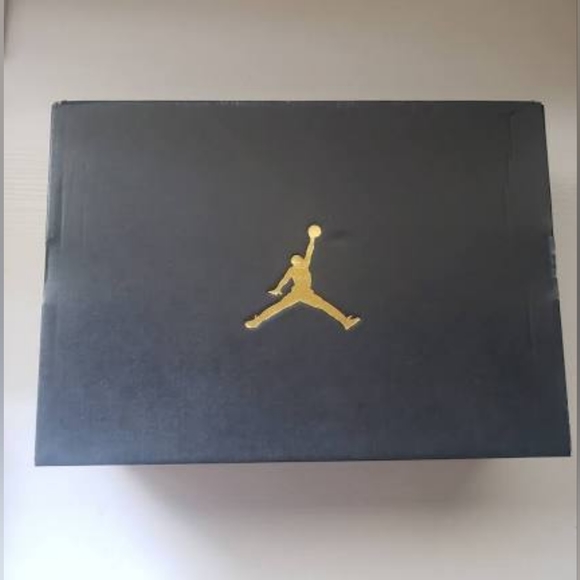 Jordan | Storage & Organization | Jordan Retro Empty Boxes Blackgold ...